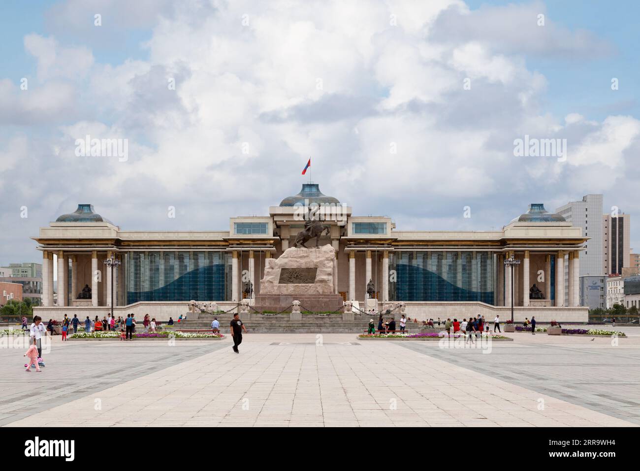 Mongolian government palace hi-res stock photography and images - Alamy