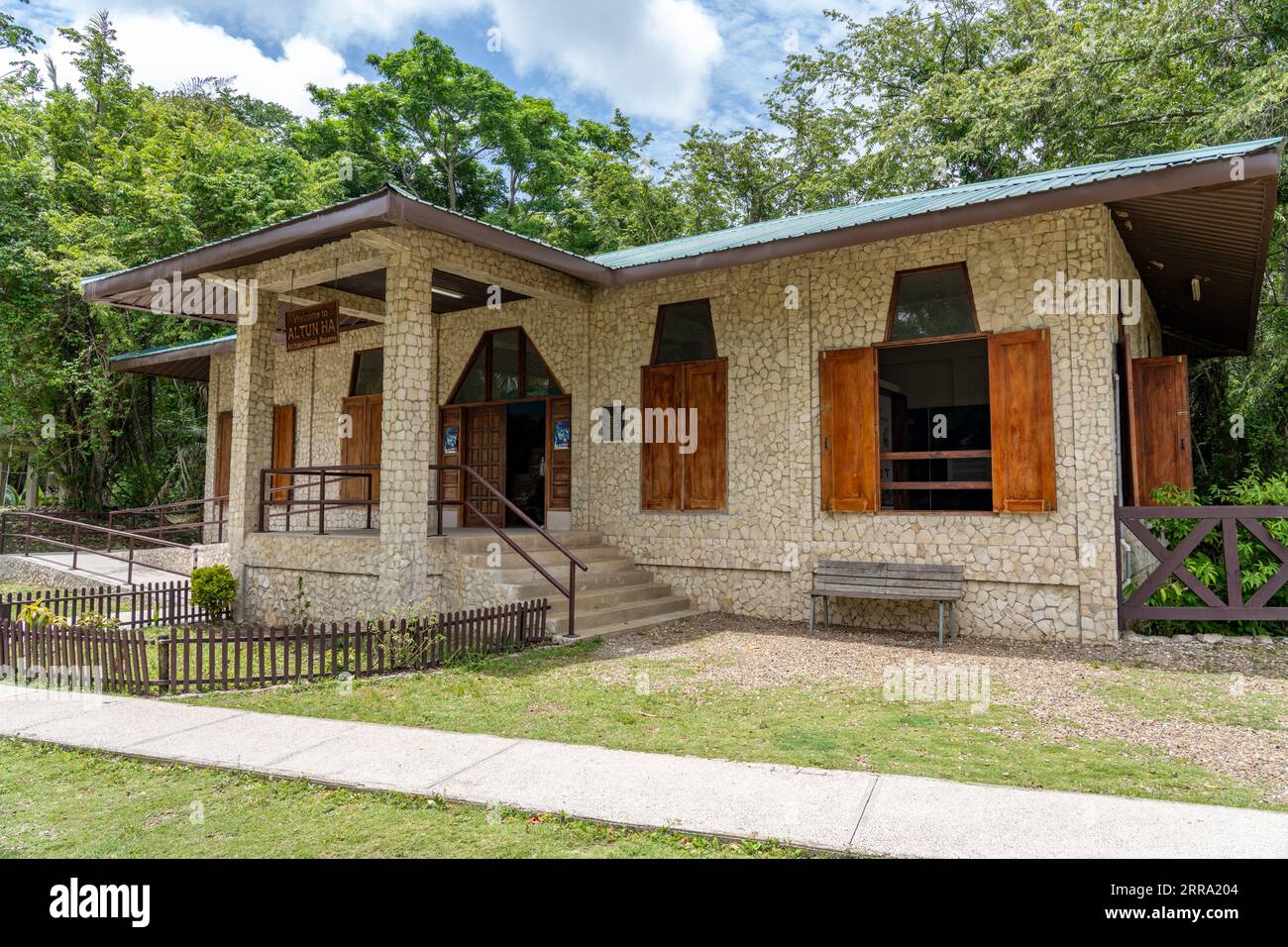 Museum at the Altun Ha Archeological Reserve in Belize Stock Photo - Alamy