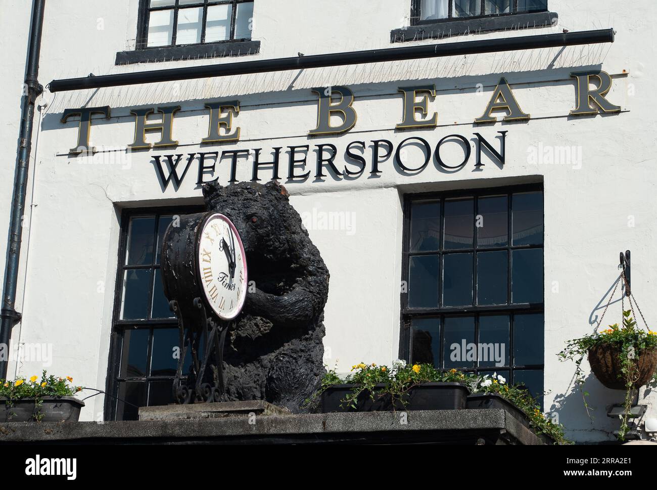 Maidenhead, Berkshire, UK. 7th September, 2023. The Bear Wetherspoon ...
