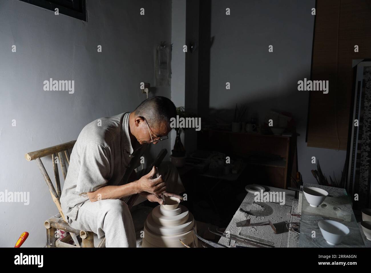 18 millimeters hi-res stock photography and images - Alamy