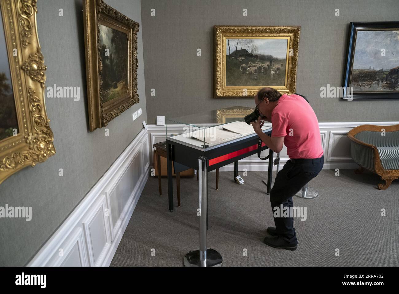 Dutch constitution hi-res stock photography and images - Alamy