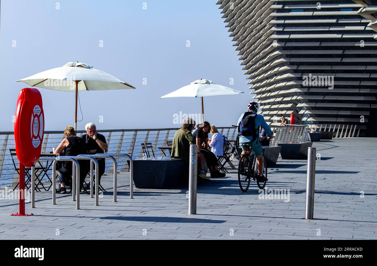 Dundee, Tayside, Scotland, UK. 7th Sep, 2023. UK Weather: With highs of ...