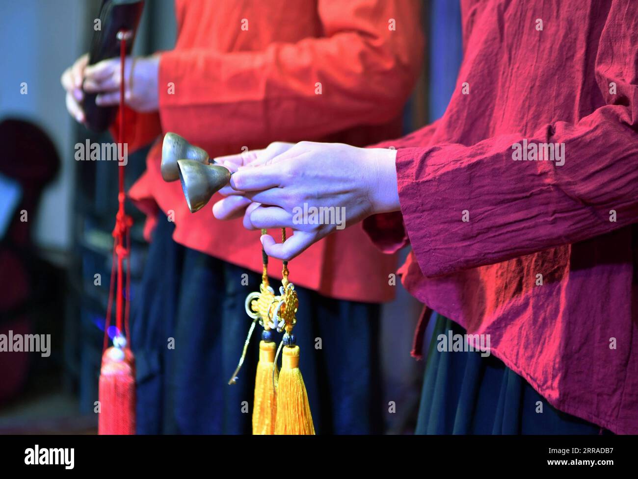 210726 -- QUANZHOU, July 26, 2021 -- Artists perform Nanyin, one of ...