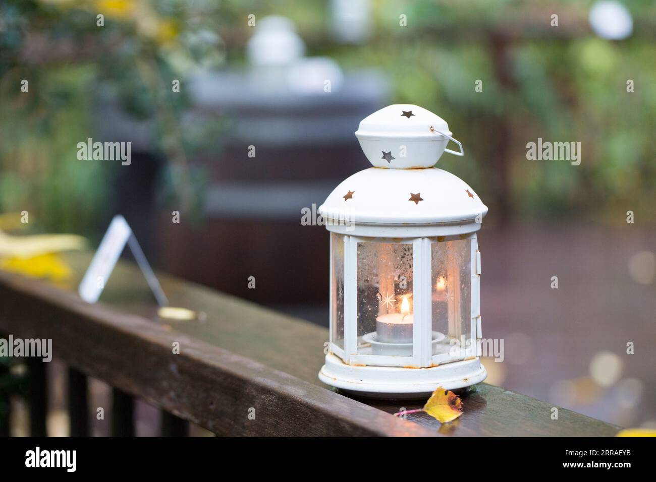 Starry white hi-res stock photography and images - Alamy