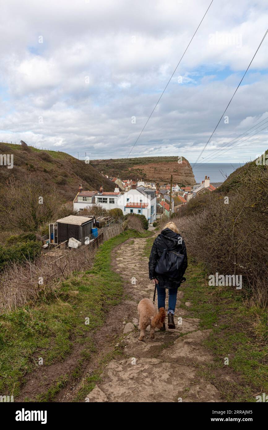 Staithes, North Yorkshire Village, Yorkshire, UK, England, Staithes ...