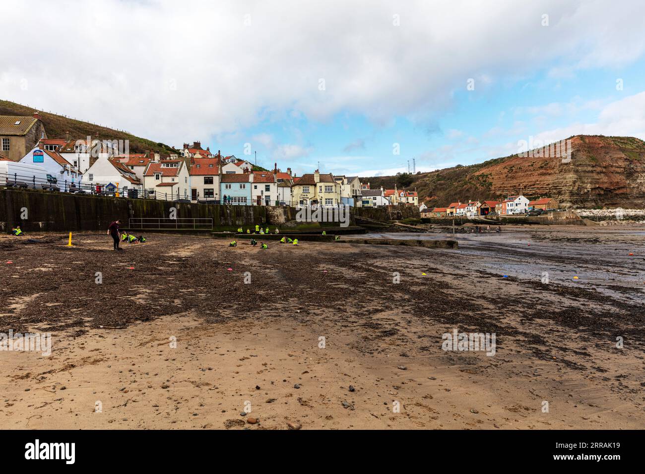 Staithes, North Yorkshire Village, Yorkshire, UK, England, Staithes ...
