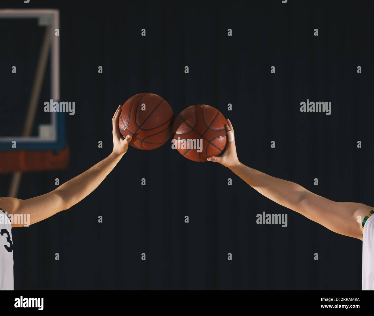 Basketball training drill hi-res stock photography and images - Alamy