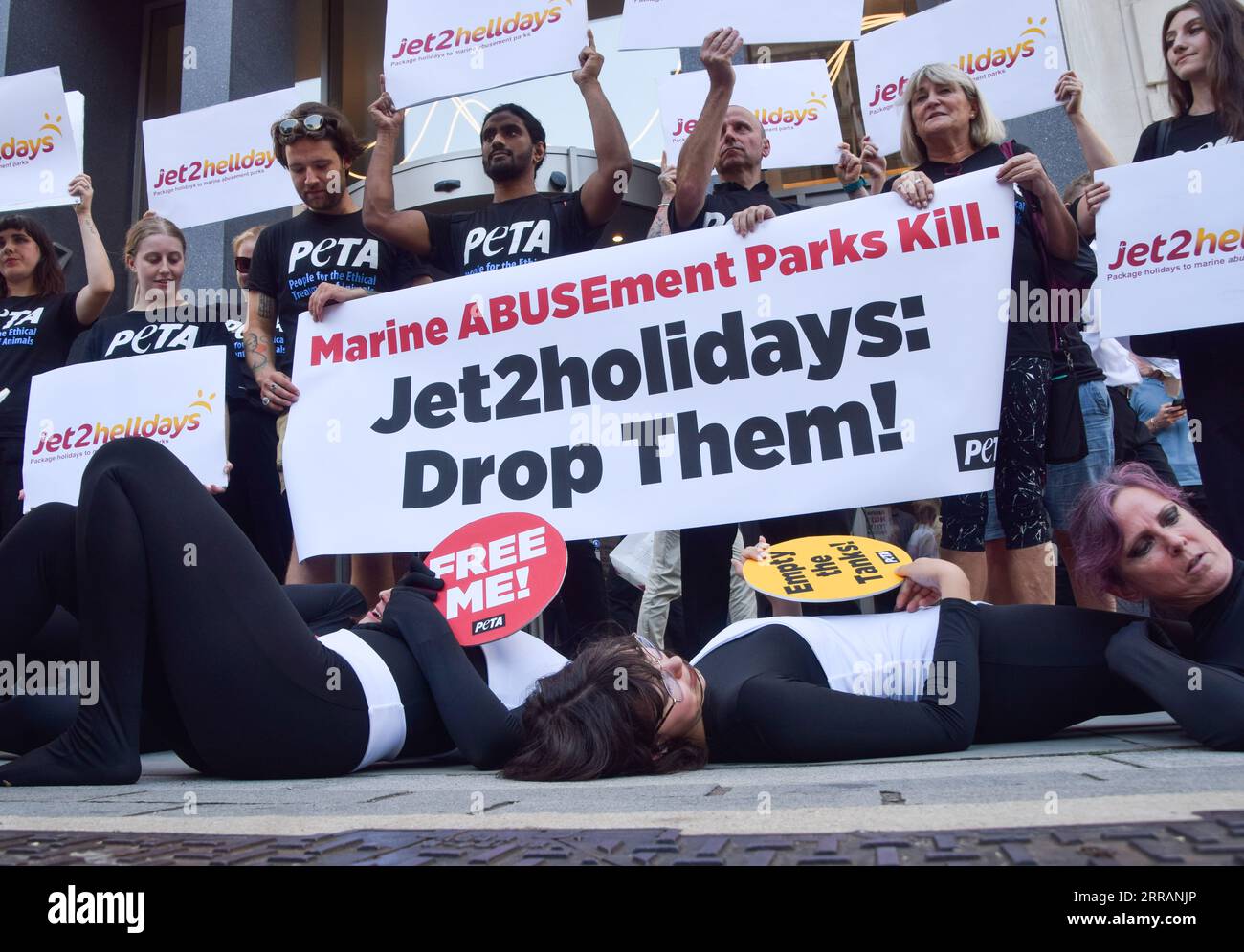 Peta london protest jet2 hi-res stock photography and images - Alamy