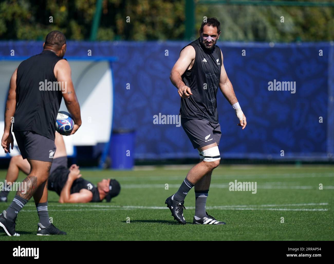 New zealand national rugby union team hi-res stock photography and ...
