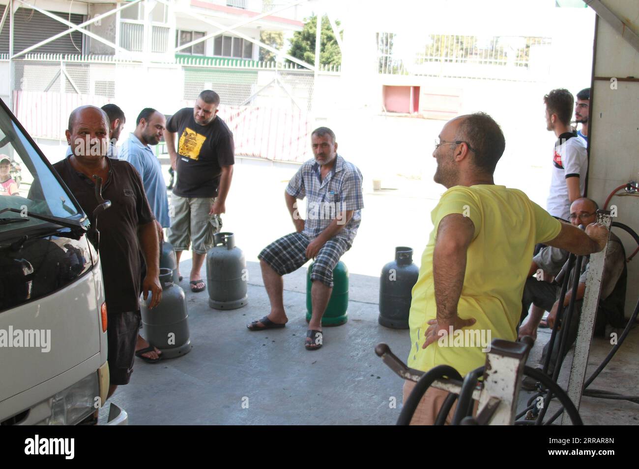 Power stations of 2021 hi-res stock photography and images - Alamy