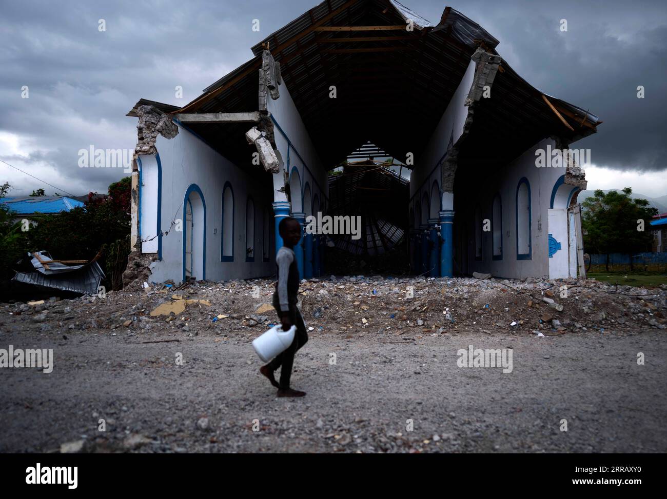 Earthquake haiti 2021 damage hi-res stock photography and images - Alamy
