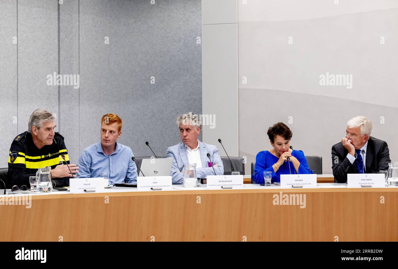 THE HAGUE - Frank Paauw, Amsterdam police chief during a round table ...