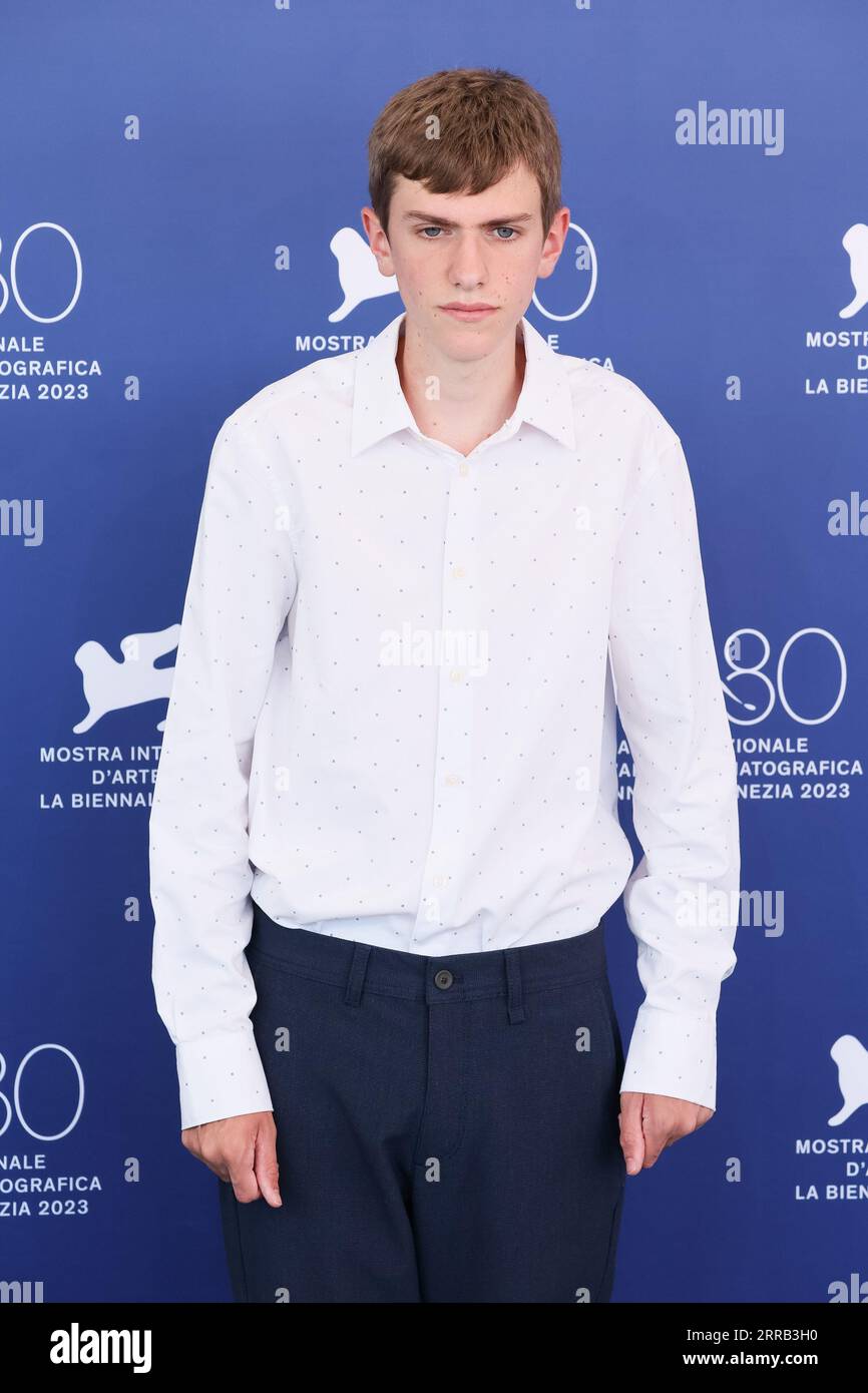 Lido Di Venezia, Italy. 07th Sep, 2023. Felix Heremans poses during the ...