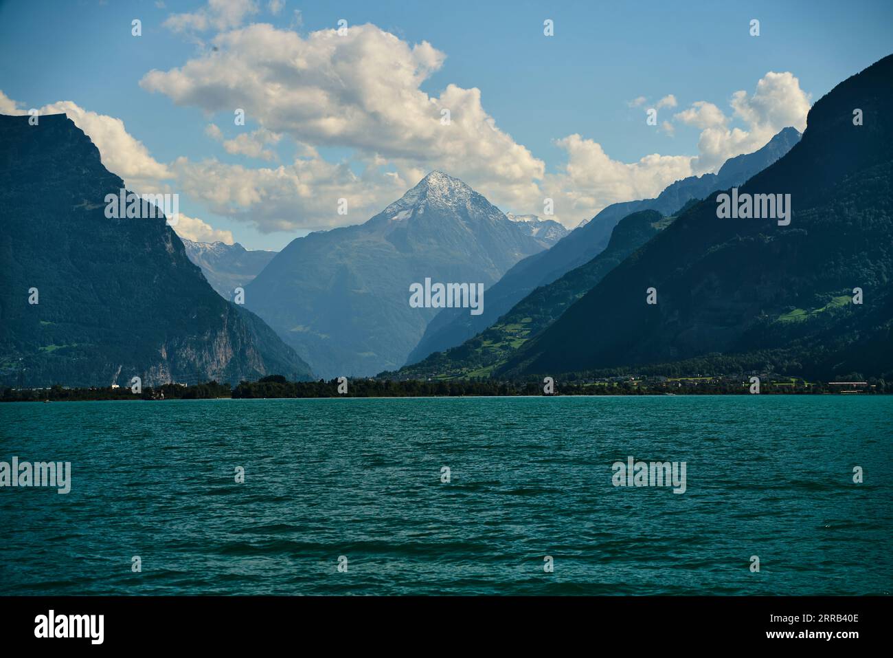 Lake urnersee hi-res stock photography and images - Alamy