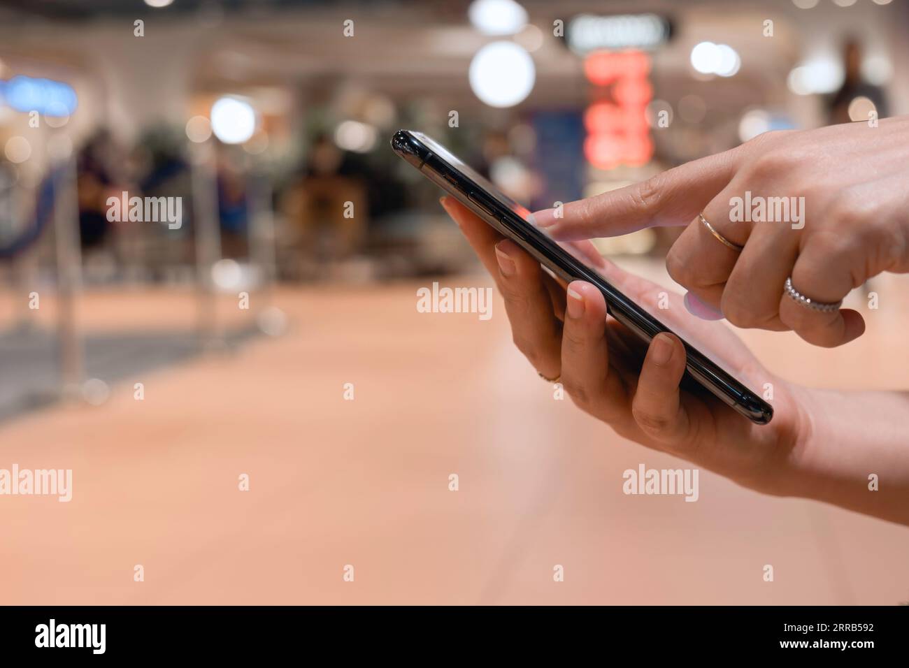 Hipster Pointy Nails