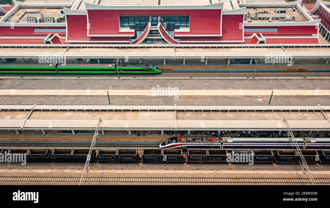 Jakarta. 13th Apr, 2023. This aerial photo taken on April 13, 2023 ...