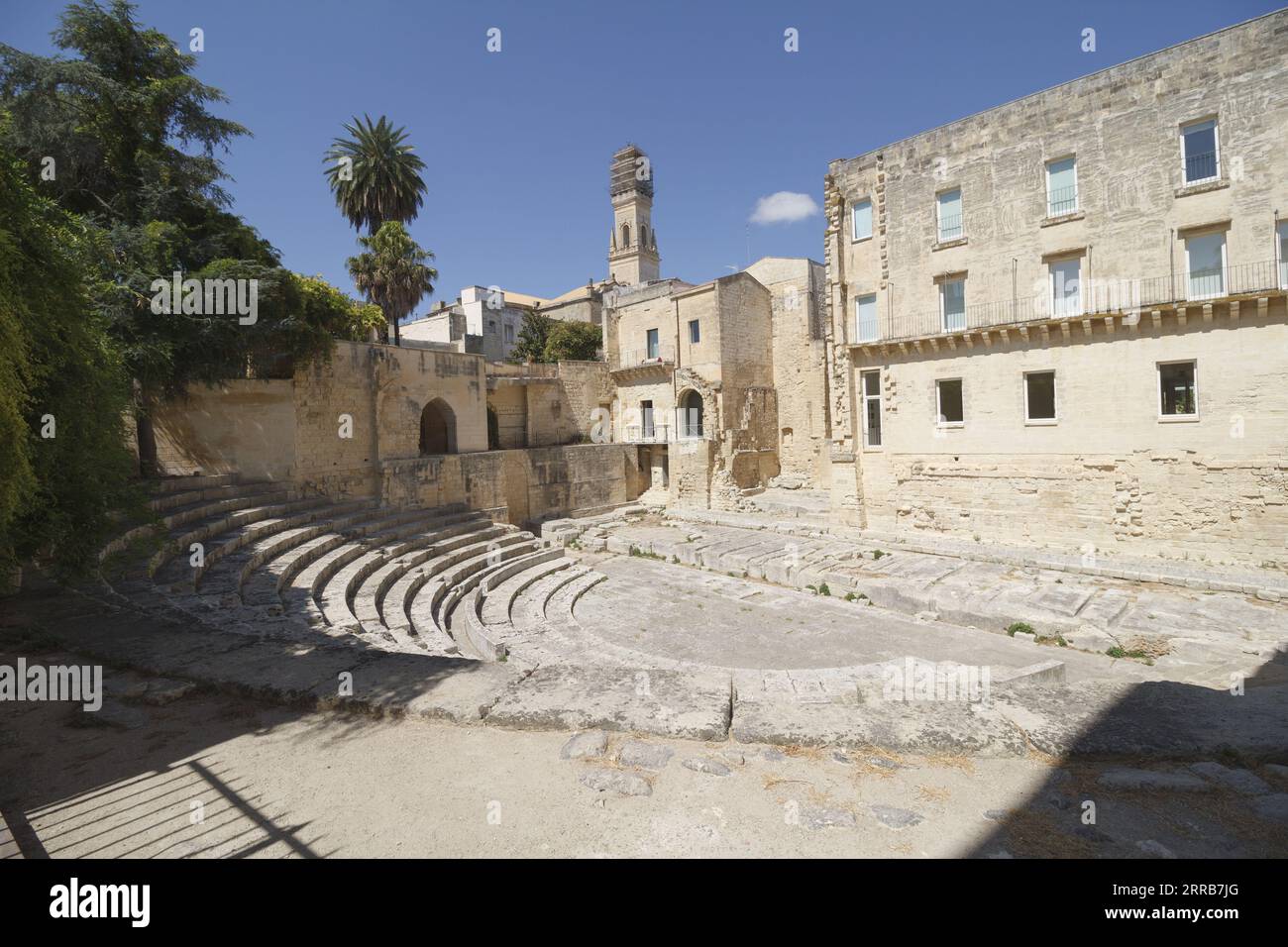 Lecce barocca hi-res stock photography and images - Alamy
