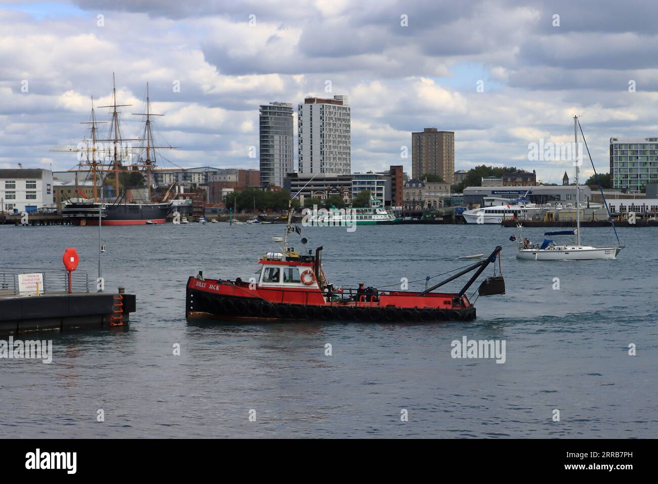 Ihc delta tug hi-res stock photography and images - Alamy