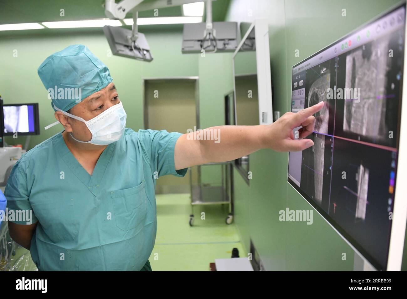 Surgical plan hi-res stock photography and images - Alamy