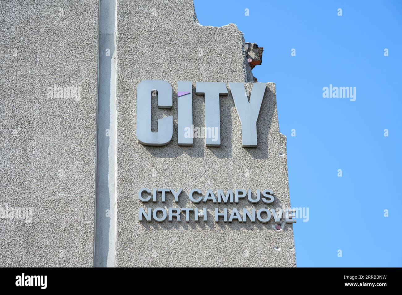 Demolition sign hi-res stock photography and images - Alamy