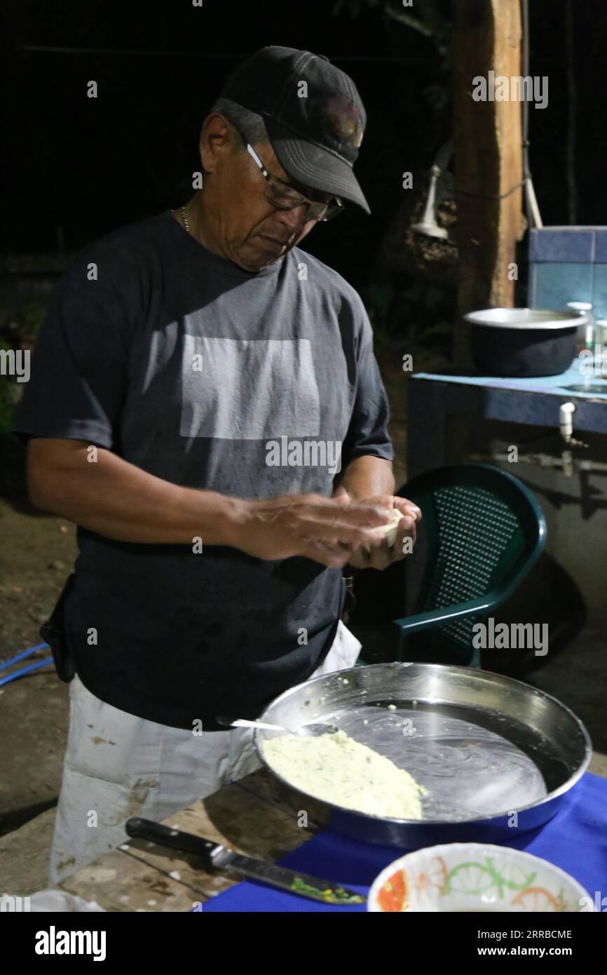 Indigenous people in costa rica hi-res stock photography and images - Alamy
