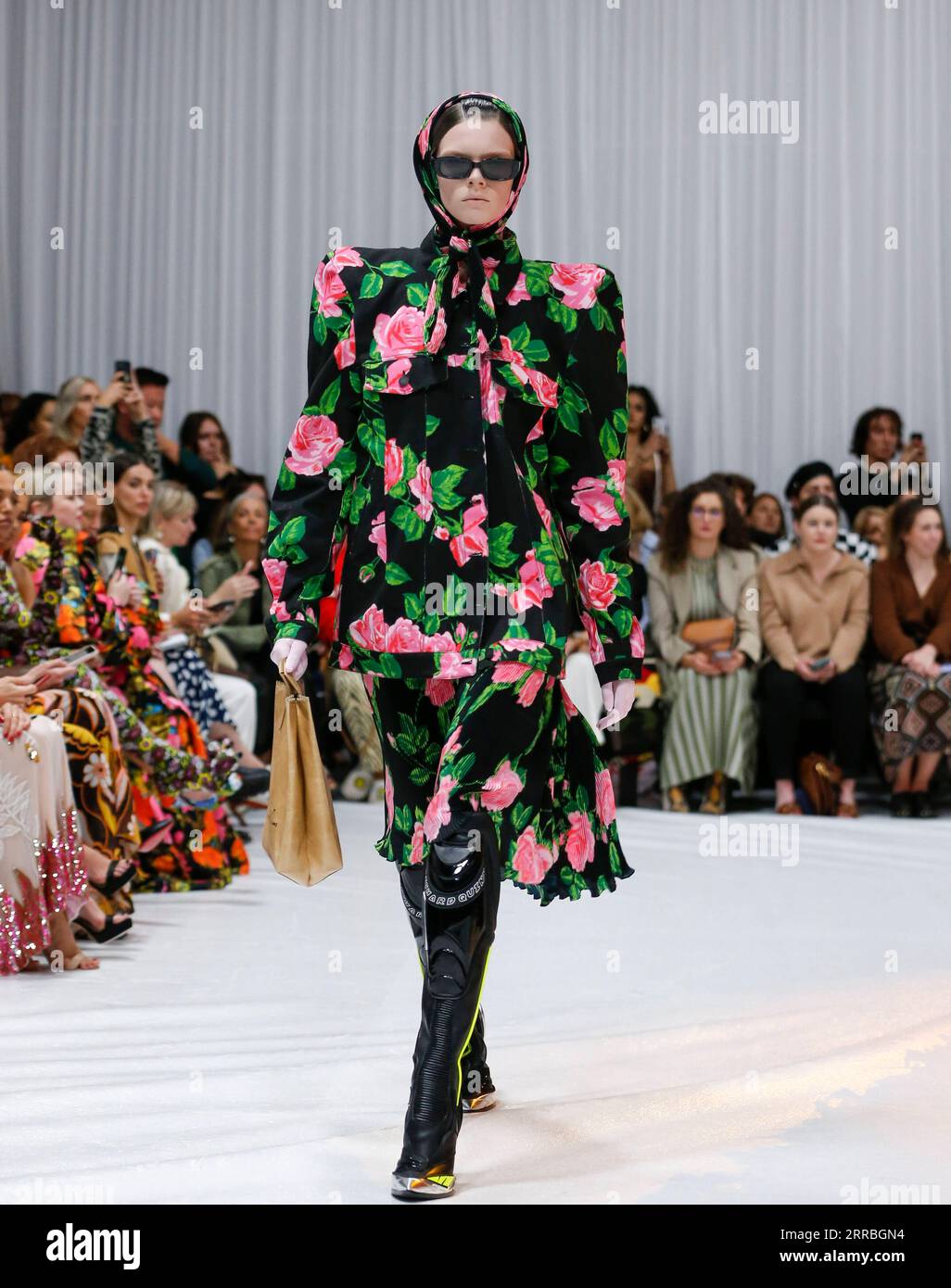 Richard quinn fashion hi-res stock photography and images - Alamy