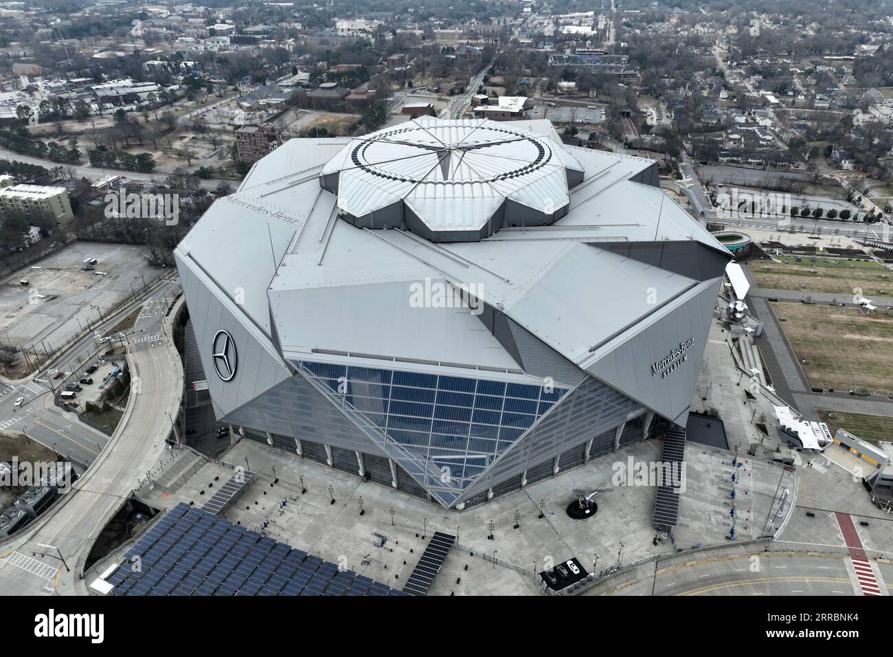Atlanta mercedes benz stadium hi-res stock photography and images - Alamy