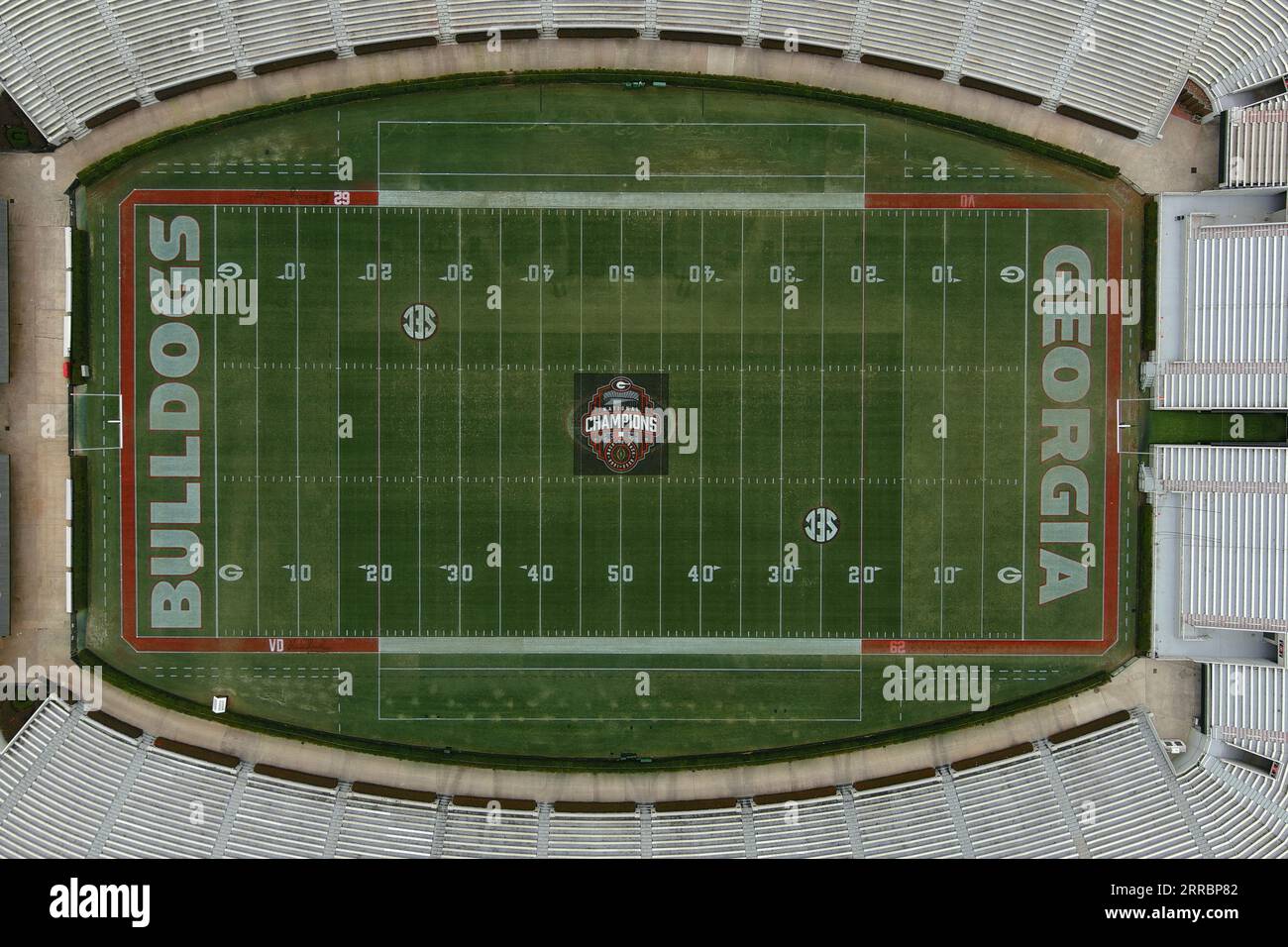 Sanford stadium 2021 hi-res stock photography and images - Alamy