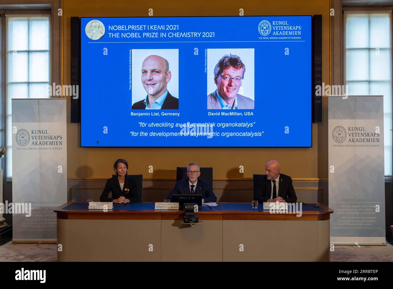 David macmillan nobel hi-res stock photography and images - Alamy