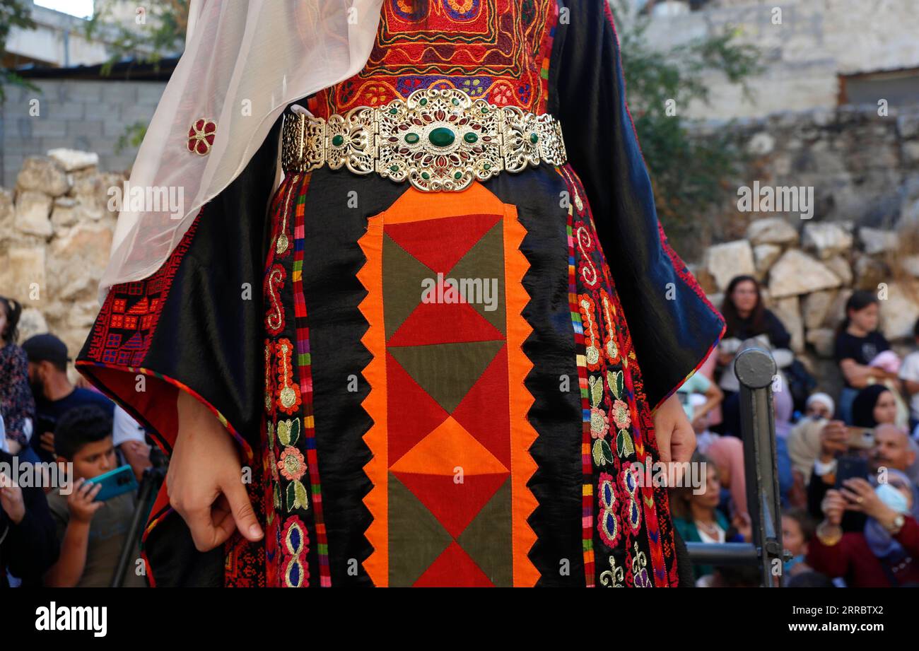 Palestinian model hi-res stock photography and images - Alamy