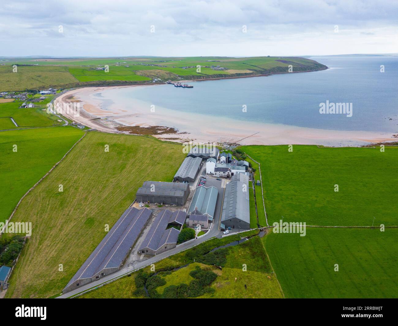 Scapa distillery exterior hi-res stock photography and images - Alamy