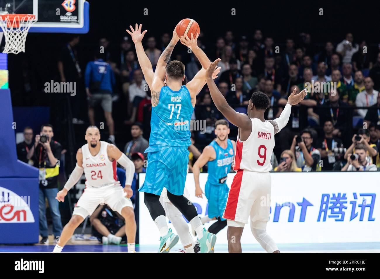 Mall of asia arena manila hi-res stock photography and images - Alamy