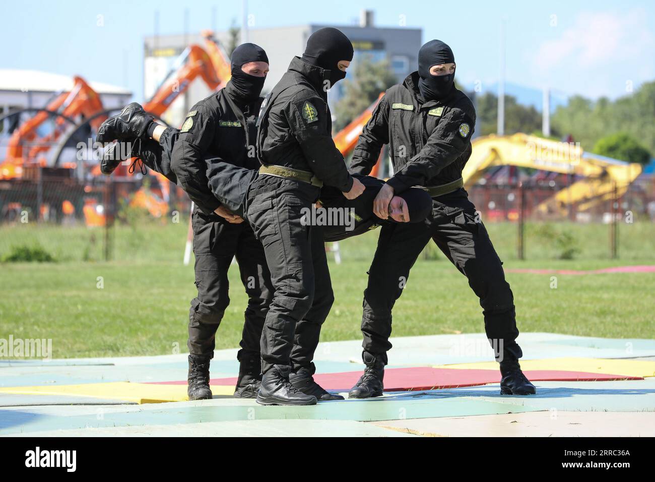 Lucko anti terrorist unit hi-res stock photography and images - Alamy