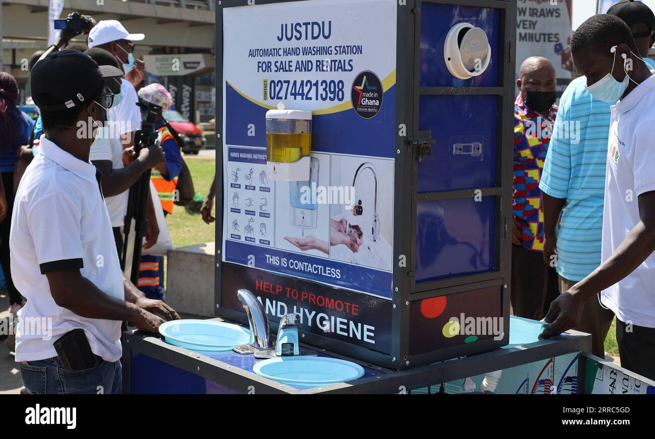 Hand washing facility facilities hi-res stock photography and images ...