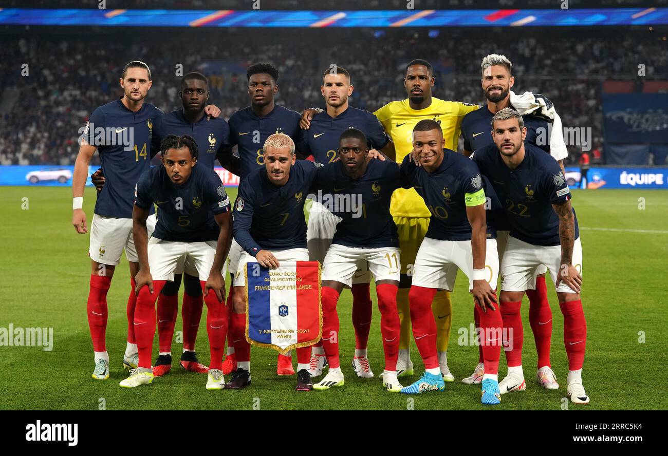 France pose for a team photo prior to the UEFA Euro 2024 Qualifying ...