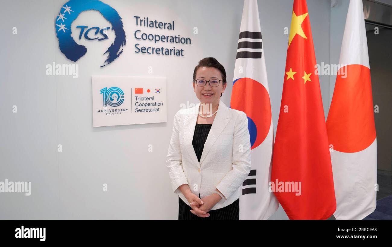 211027 -- SEOUL, Oct. 27, 2021 -- Ou Boqian, secretary-general of the ...