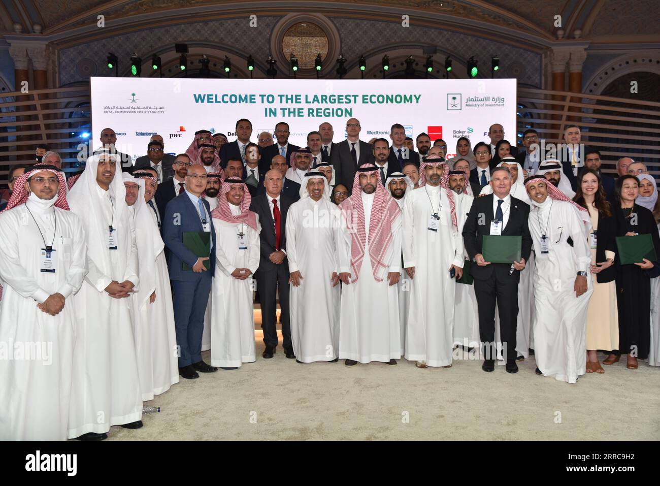 Saudi business leaders hi-res stock photography and images - Alamy