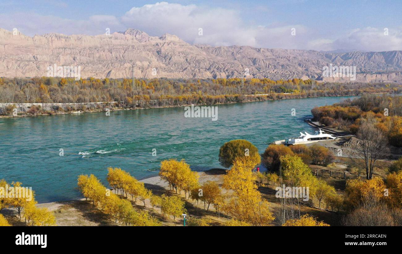211029 -- XINING, Oct. 29, 2021 -- Aerial photo taken on Oct. 28, 2021 ...