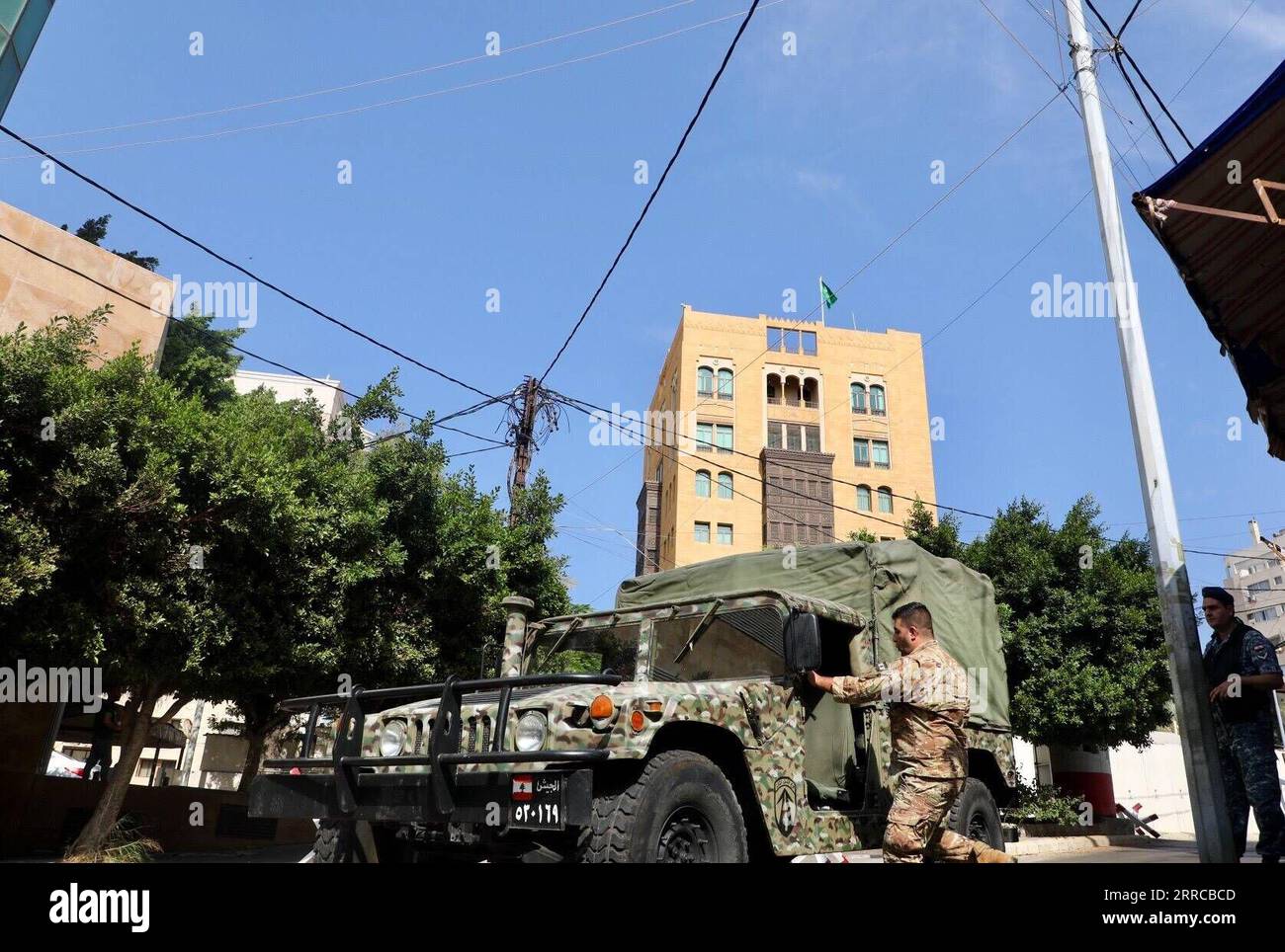 Saudi arabian embassy hi-res stock photography and images - Alamy