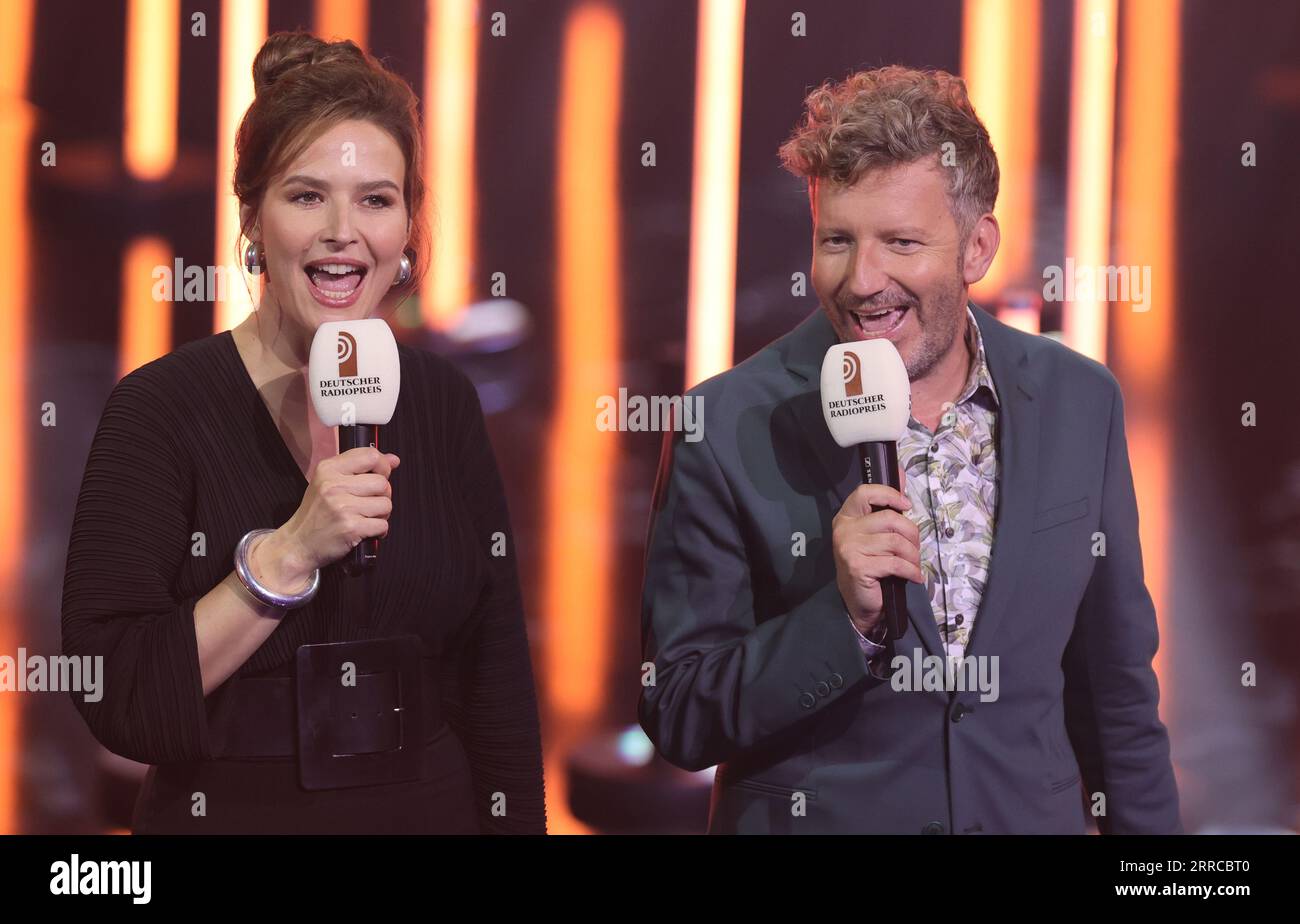 Hamburg, Germany. 07th Sep, 2023. Presenter Katrin Bauerfeind and radio ...