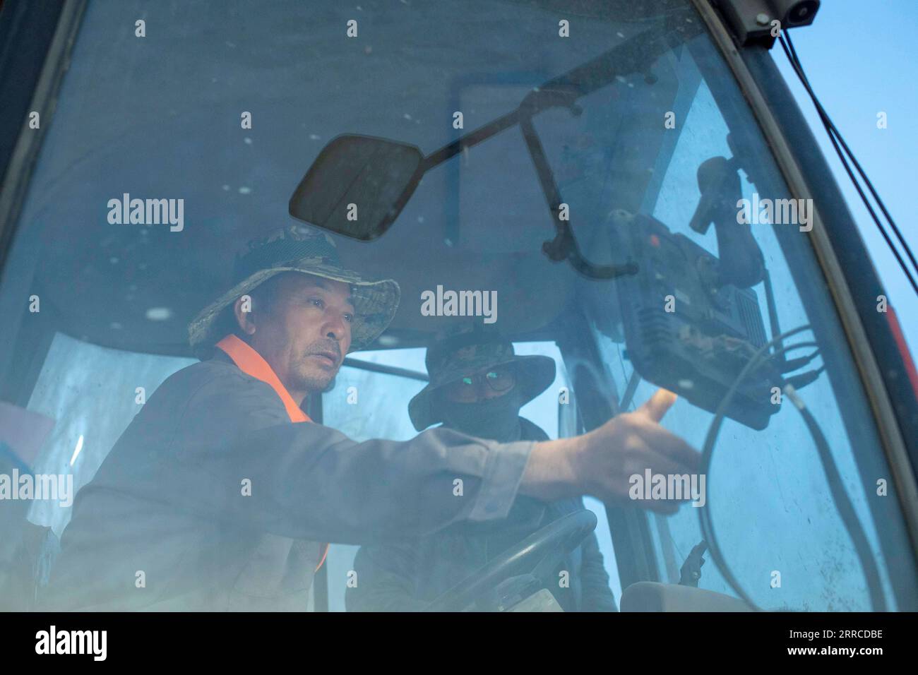 Old sowing methods hi-res stock photography and images - Alamy