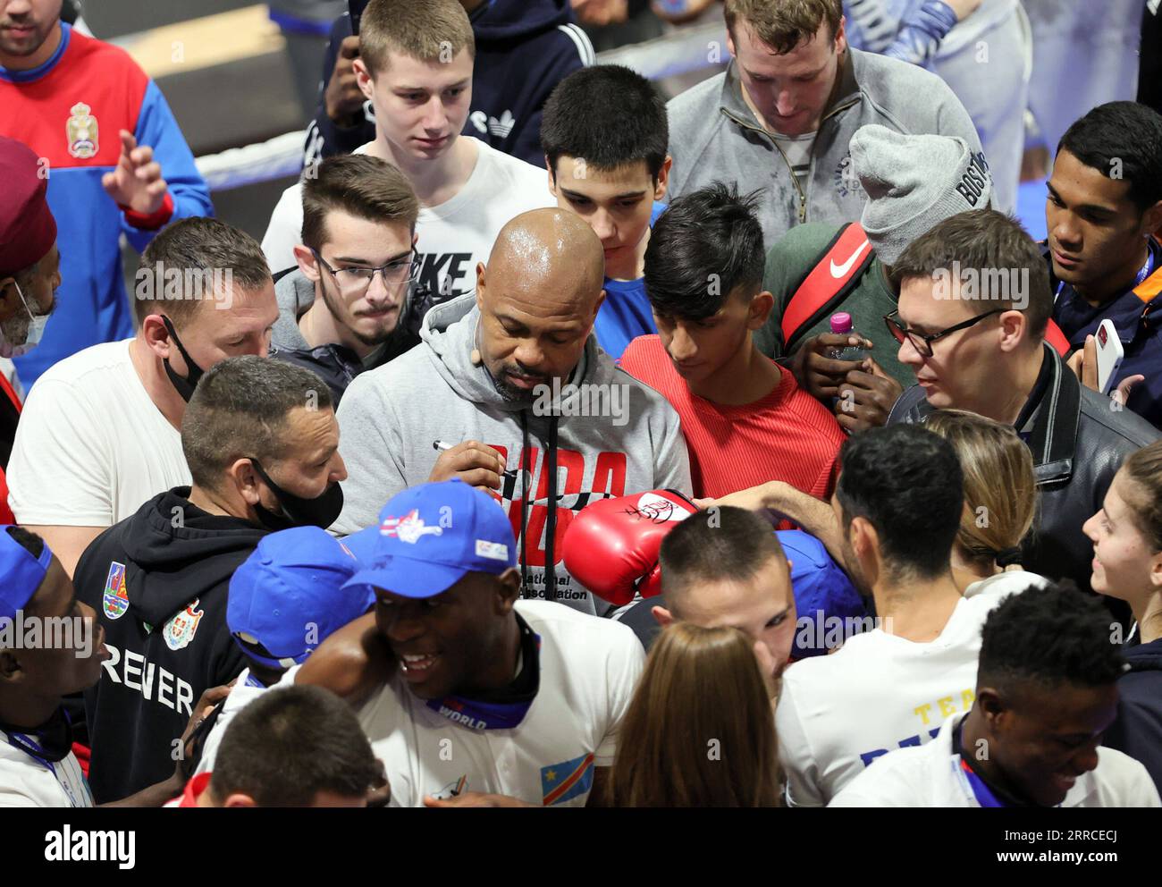 Roy jones hi-res stock photography and images - Alamy