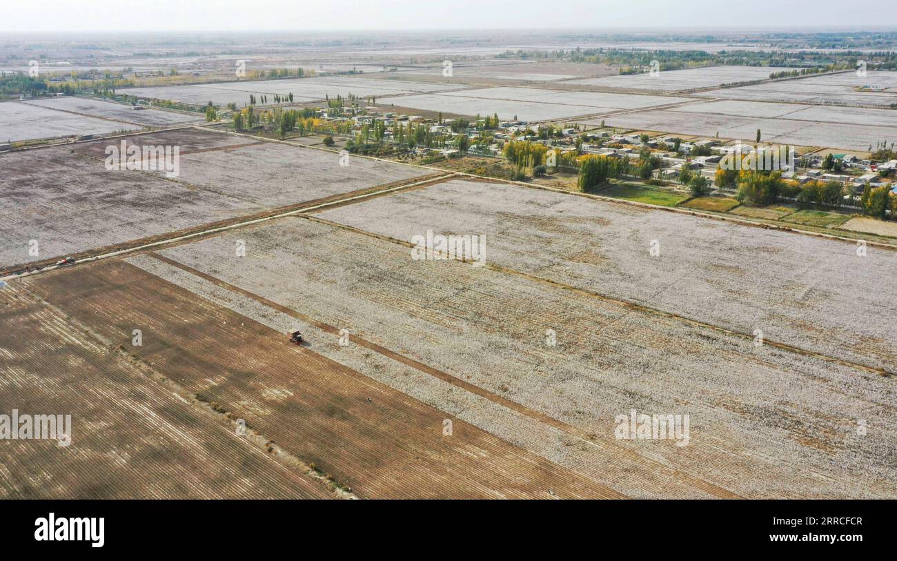 211104 -- XAYAR, Nov. 4, 2021 -- Aerial photo shows Amar Aziz driving a ...