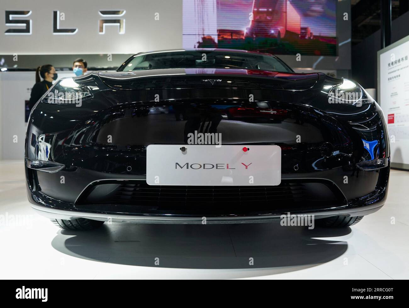 Tesla model y china hi-res stock photography and images - Alamy