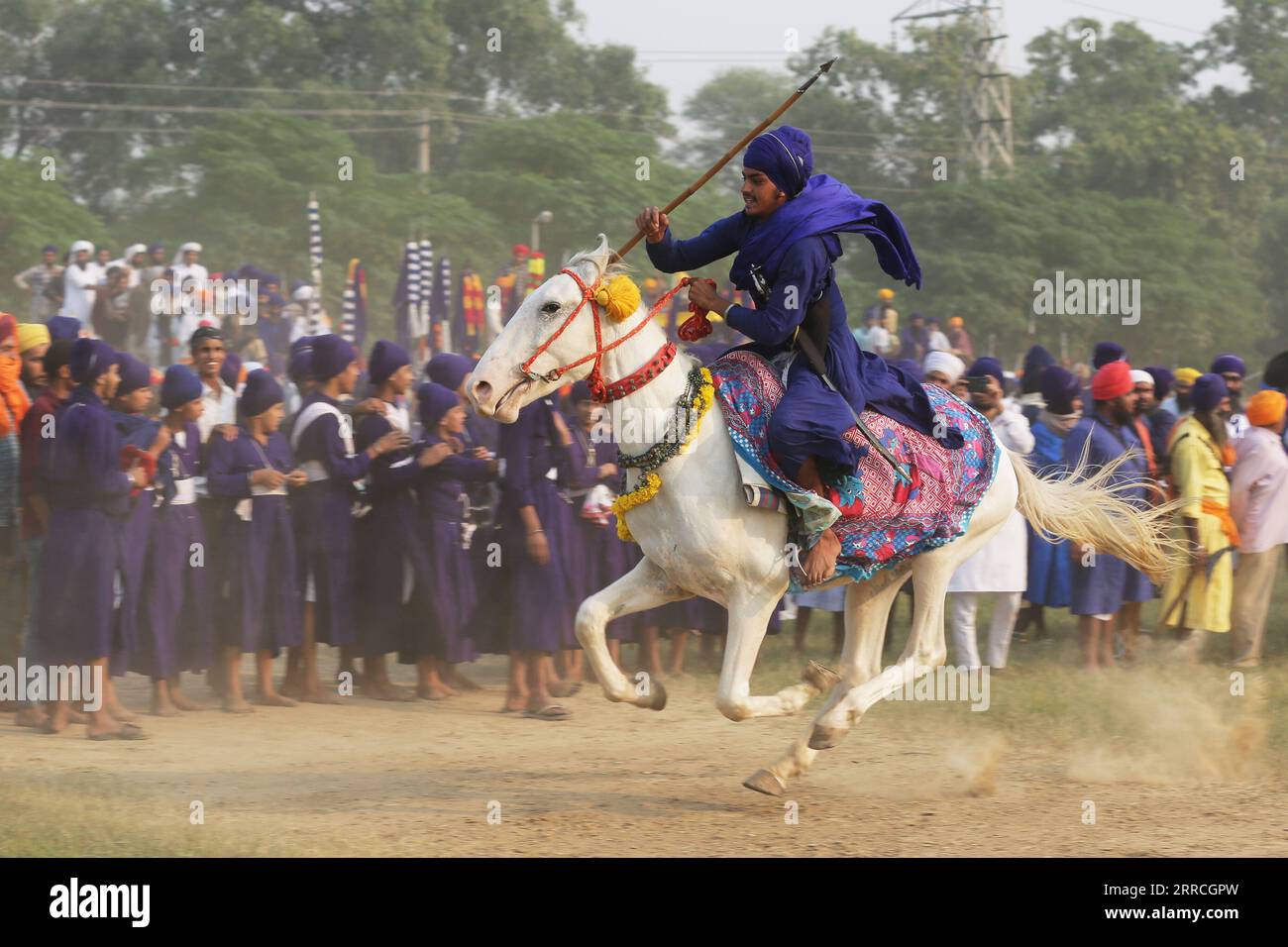 Sikh nihang hi-res stock photography and images - Alamy