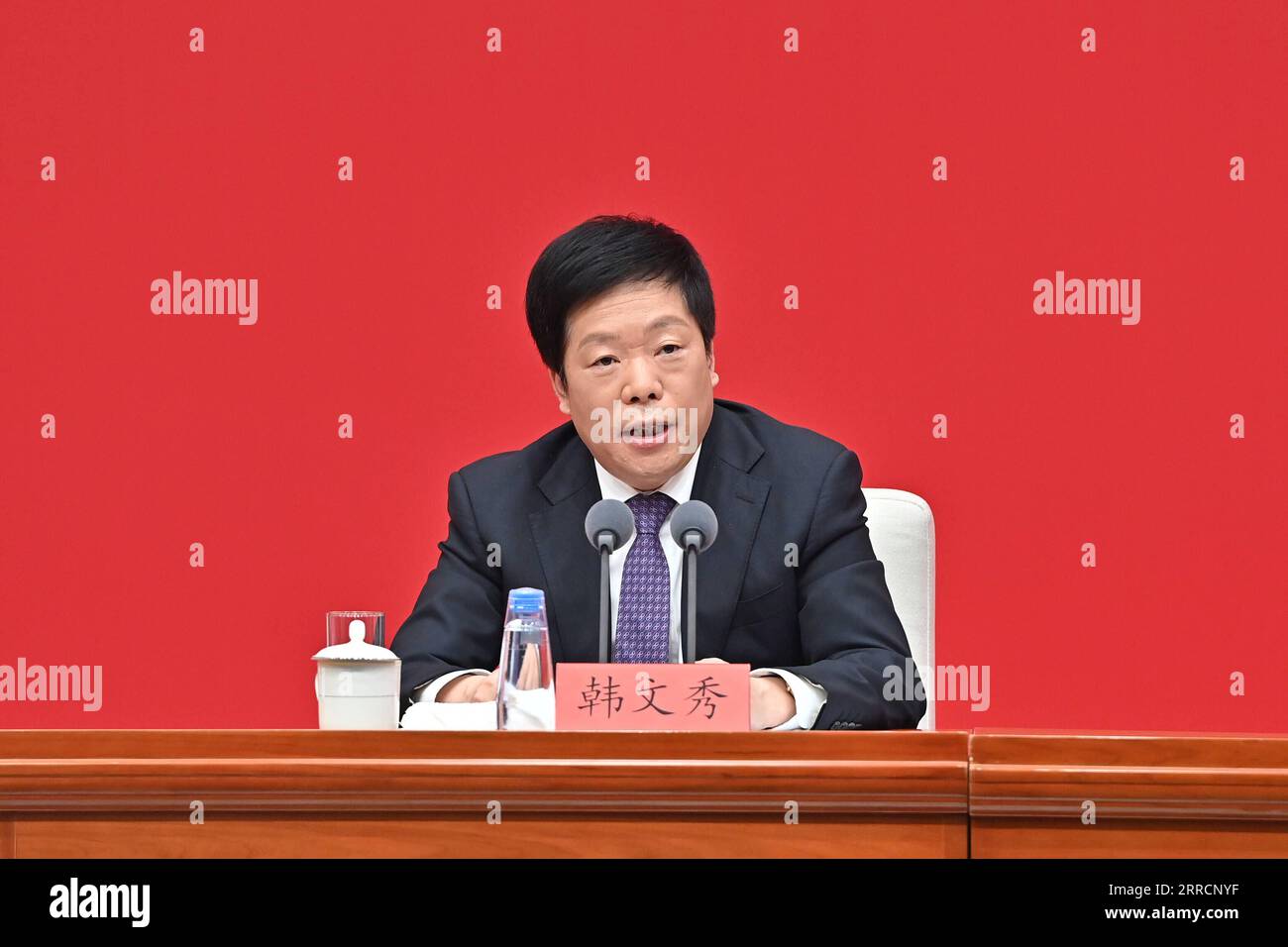 211112 -- BEIJING, Nov. 12, 2021 -- Han Wenxiu, an official with the ...