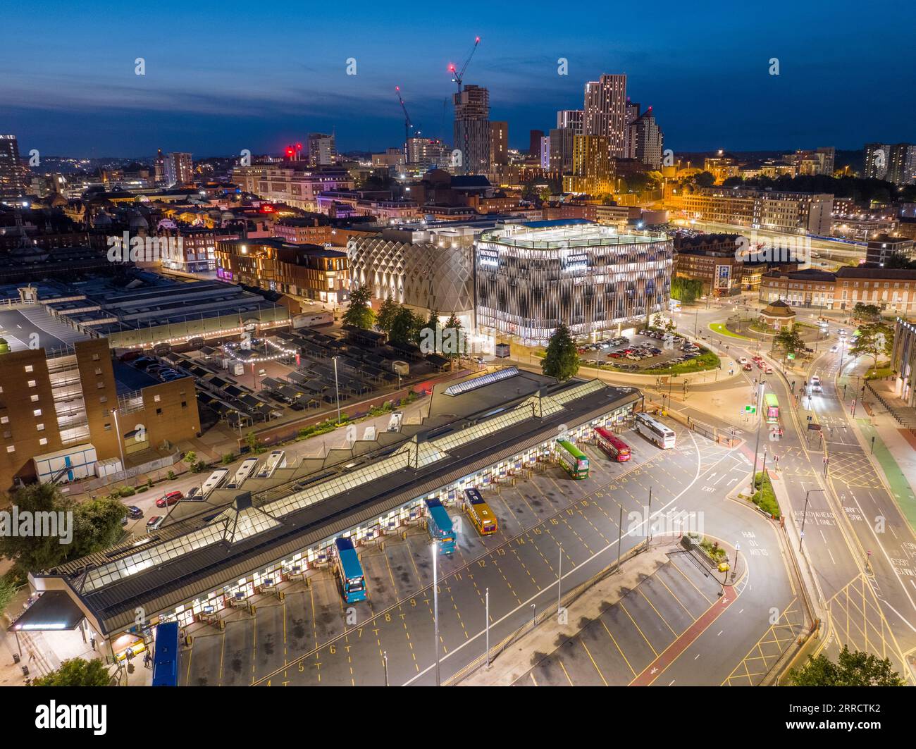 Leeds skyline hi-res stock photography and images - Alamy