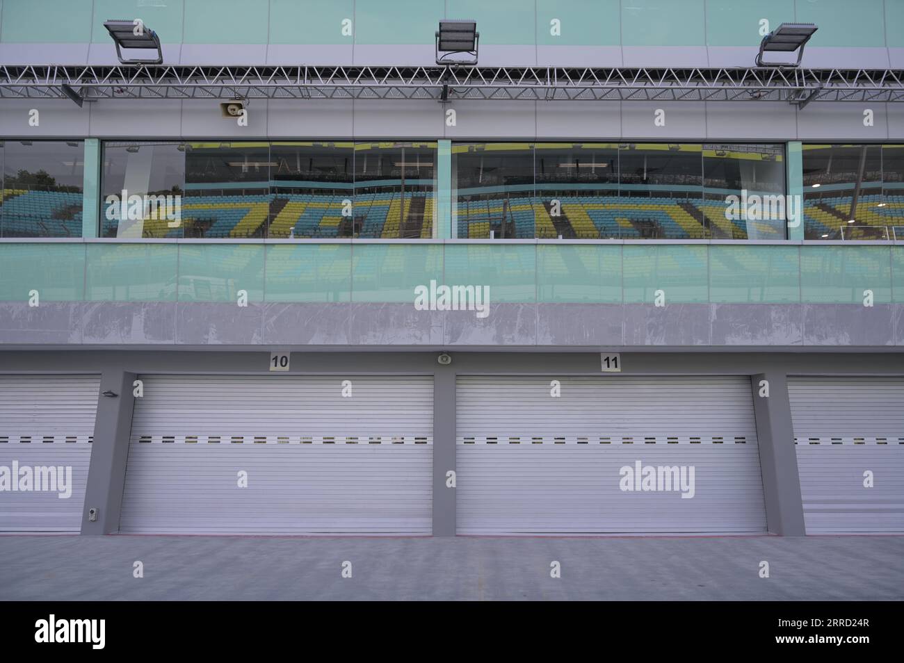 Marina Bay Formula 1 street circuit pit lane Stock Photo - Alamy