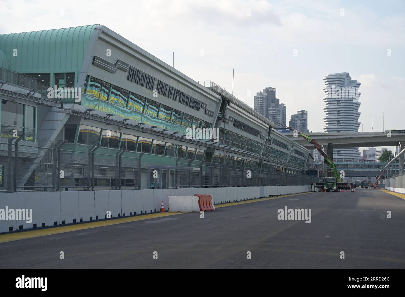 Marina Bay Formula 1 street circuit pit lane Stock Photo - Alamy