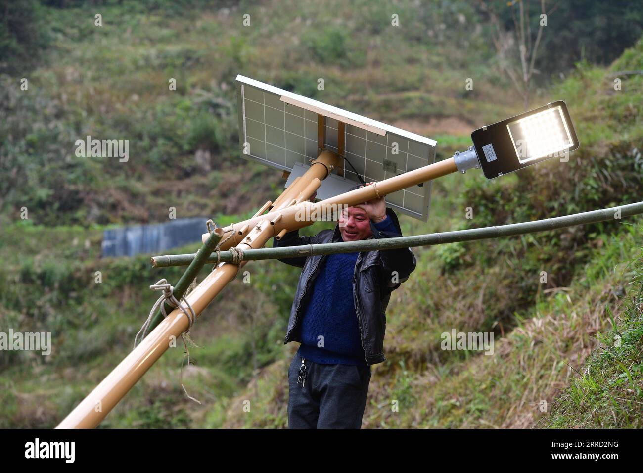 Solar powered street lamp hi-res stock photography and images - Alamy